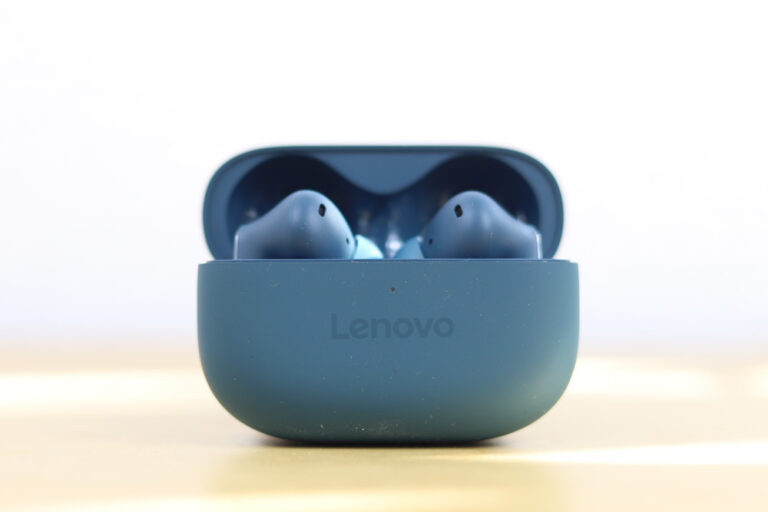 Lenovo TWS YOGA PC エディションの購入レビュー 重低音がやばい！高品質イヤフォン - パソコンガイド